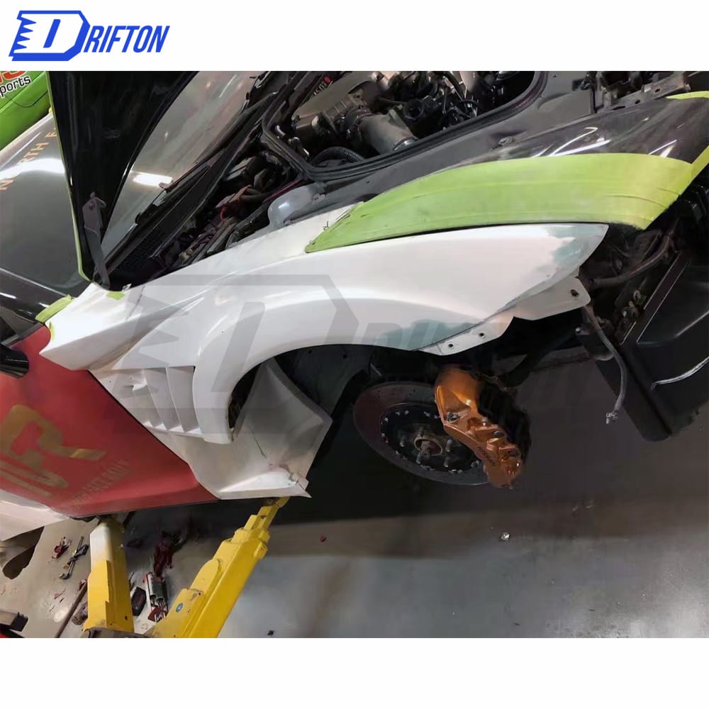 Varis KAMIKAZE R Super Sonic Style Glass Fiber Wide Body Kit For Nissan ...