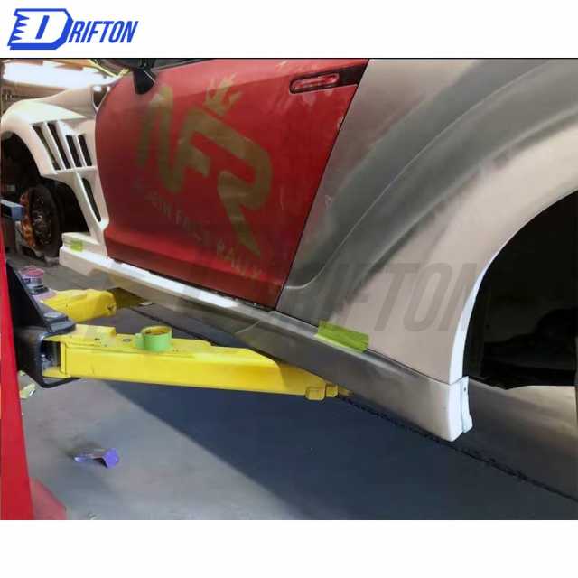 Varis KAMIKAZE R Super Sonic Style Glass Fiber Wide Body Kit For Nissan ...