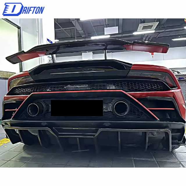 PT Style Dry Carbon Fiber Rear Canards For Lamborghini Huracan EVO