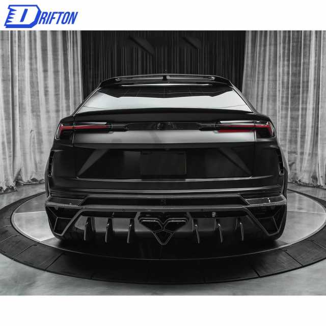 Mansory Style Dry Carbon Fiber Trunk Trim For Lamborghini URUS 2018-2022