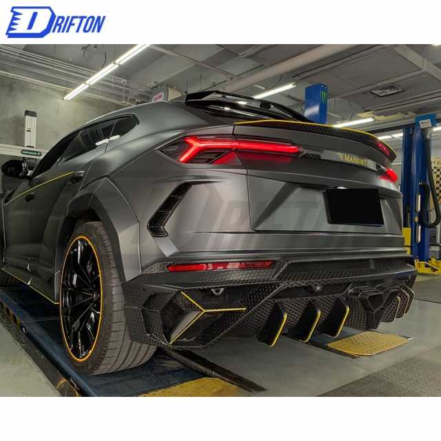 Mansory Style Dry Half Carbon Fiber Body Kit For Lamborghini URUS 2018-2022