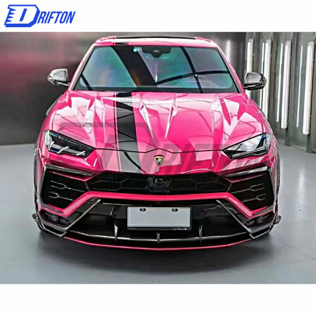 Topcar Style Carbon Fiber Mirror Caps For Lamborghini URUS 2018-2022