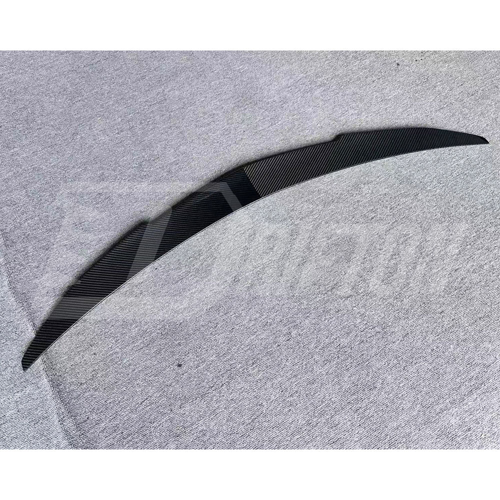 1016 Style Dry Carbon Fiber Wide Body Kit & Hood For Lamborghini URUS