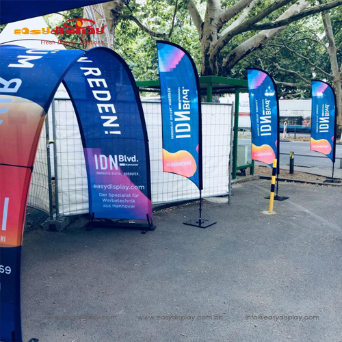 Easy BannerBow Outdoor Banner