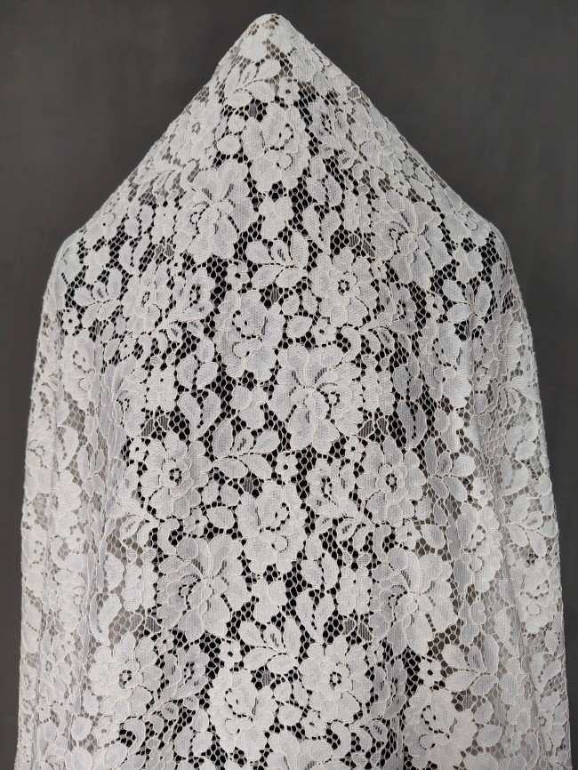 Bridal Lace Fabric - 5 Yards - Chantilly Wedding Lace Fabric | Ref ...