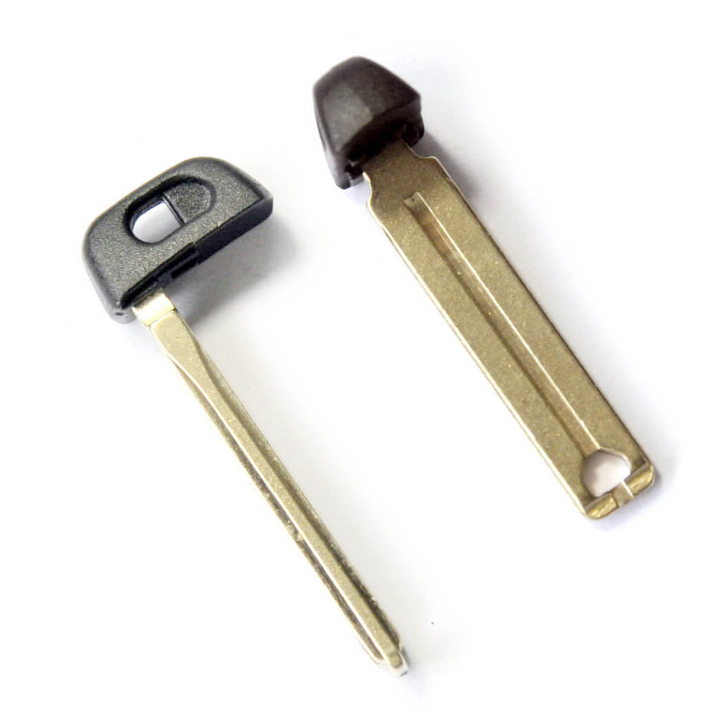 Toyot*a Spare Key Blade for Corolla Camry Smart Remote,Car Key Blade