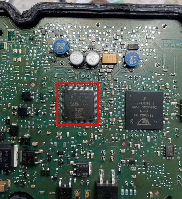 0990-9409.1E Ford ABS Pump PCB Board Vulnerable IC Chip