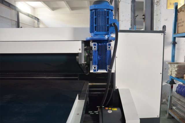 NG-05R automatic mattress rolling machine