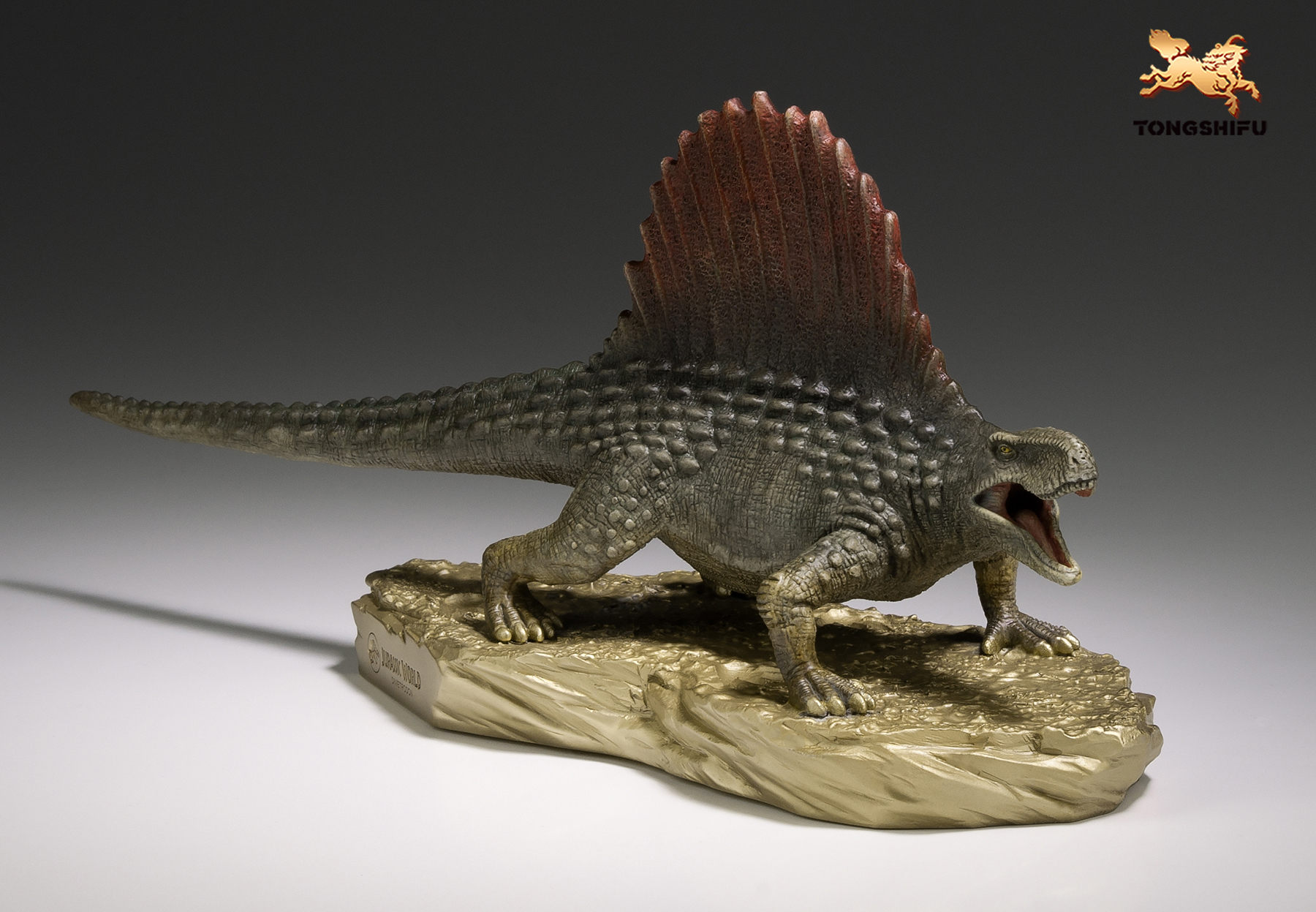 JURASSIC WORLD--DIMETRODON