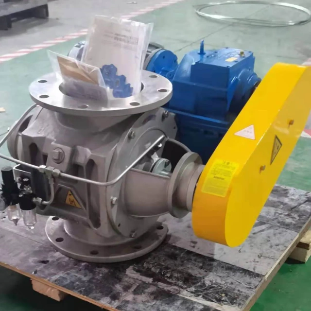 Rotary bulk feeder