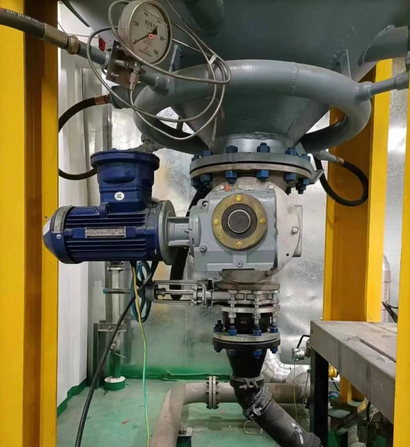 Rotary bulk feeder