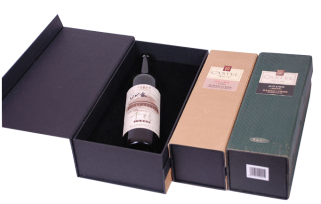 Luxurious Suede-lined Cardboard Champagne Bottle Packaging Box