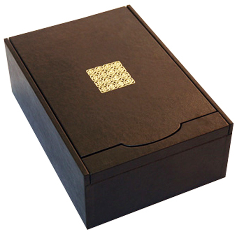 Elegant Velvet Foam Insert Vodka Bottle Presentation Box