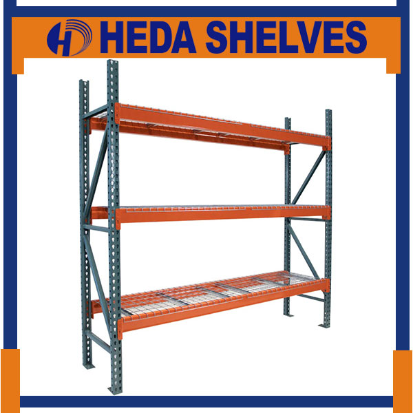 Selective Pallet Racking with Wire Decking - HEDA SHELVES