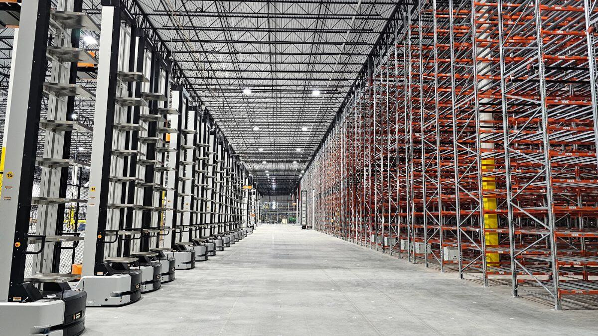The Impact of E-Commerce Growth on Warehouse Racking Demand