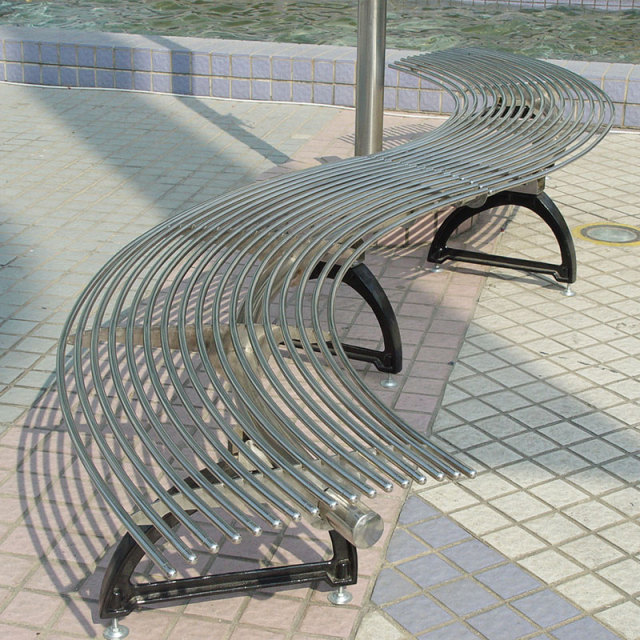 304 Stainless Steel Curved Bench Outdoor Parks Plazas Durable Seating