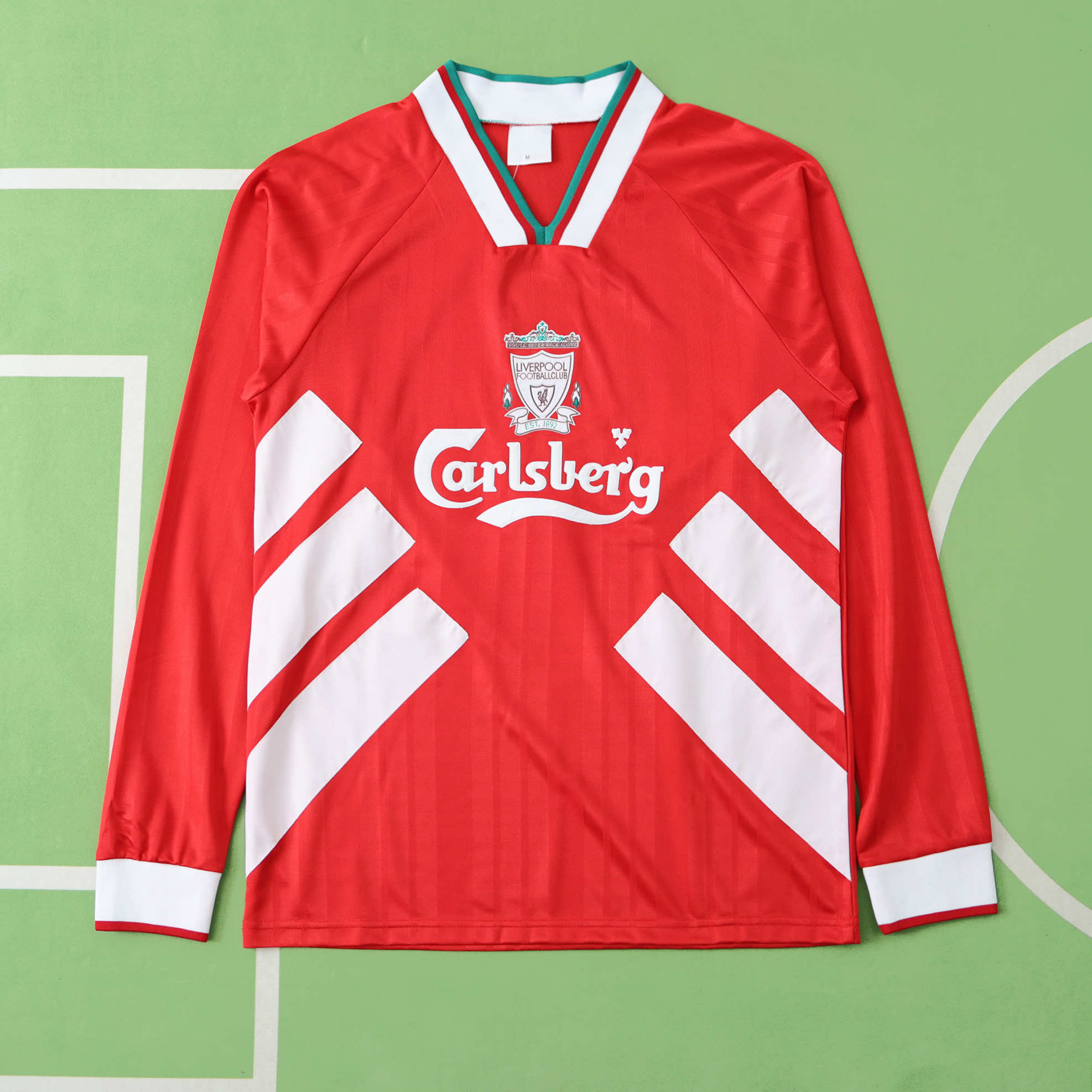 9395 Liverpool home Long sleeved Fan version