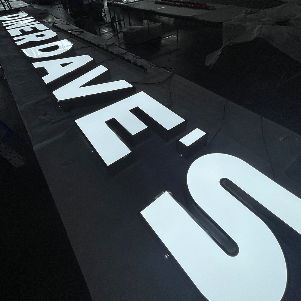 Customized Led Channel letters acrylic face-lit signage shopfront ...