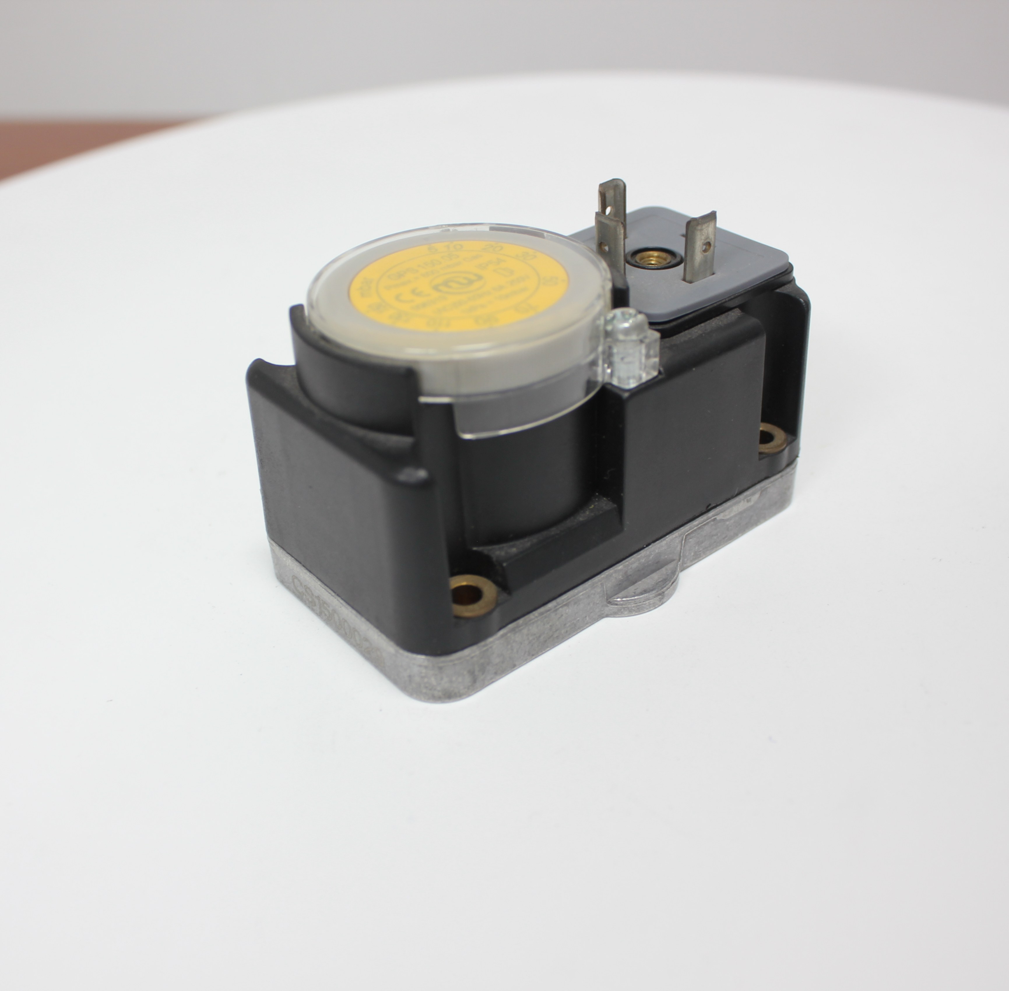 Pressure Switch D