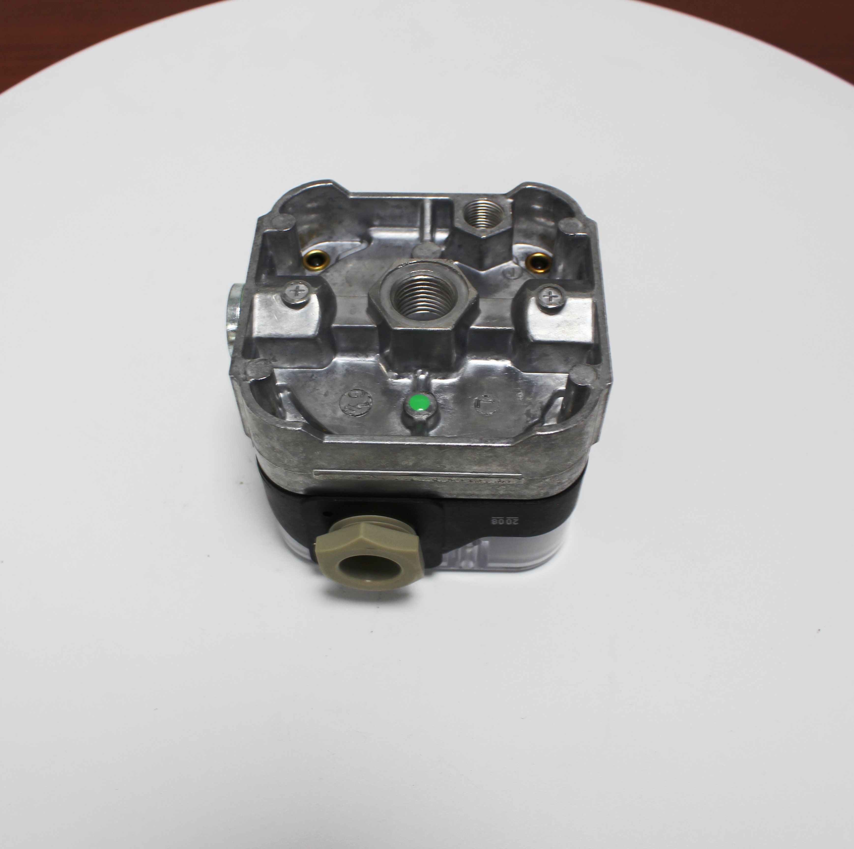 Pressure Switch D