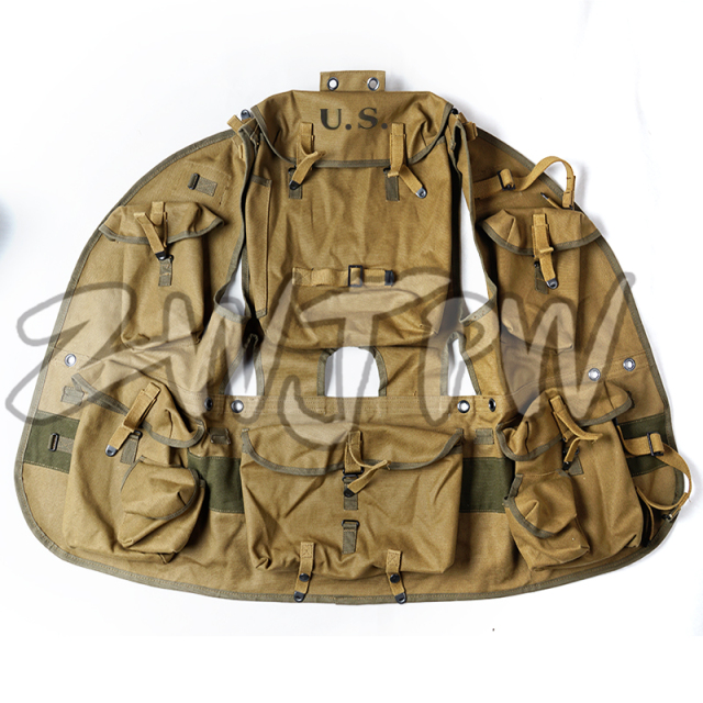 WW2 US ARMY D- DAY ASSUAULT VEST KHAKI AND ARMY GREEN REPLICA -US ...