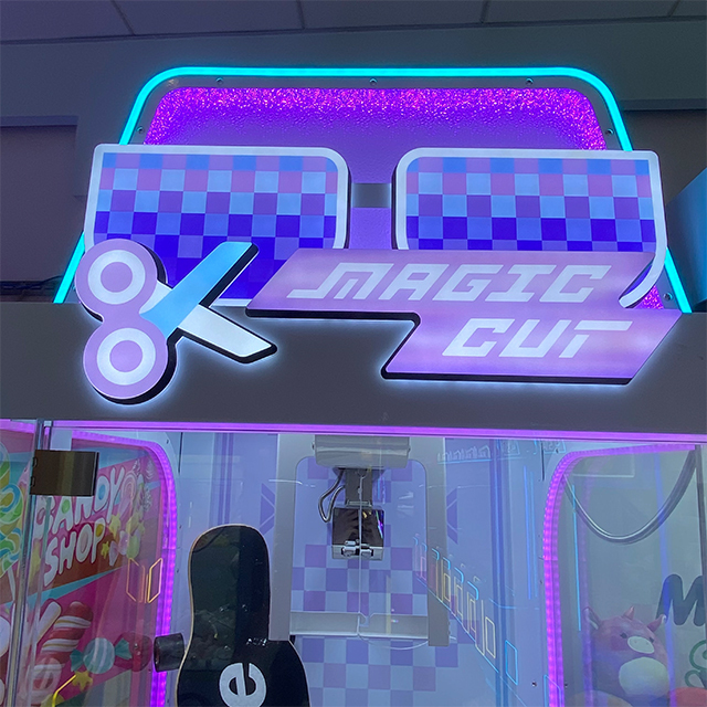 Coin Operated Arcade Skill Game Prize Machine Magic Cut 3 | Prize ...