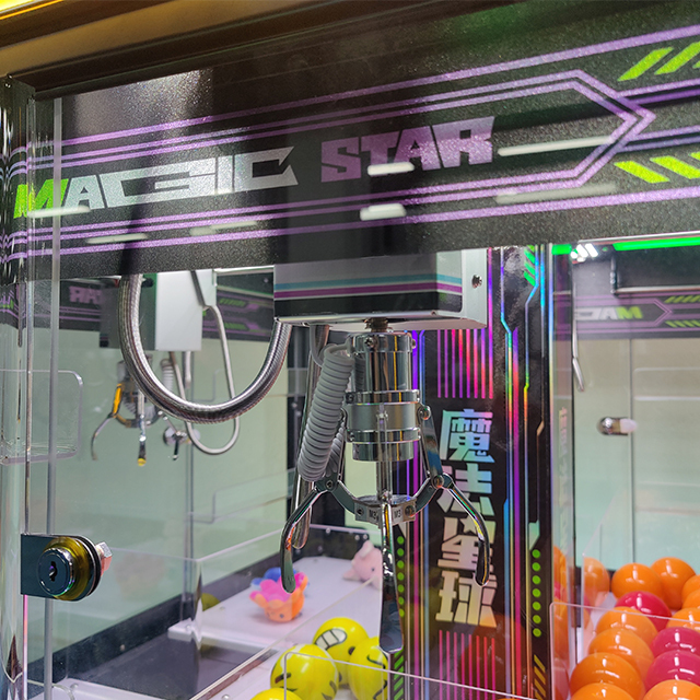 4 Players Claw Crane Machine "Magic Star"