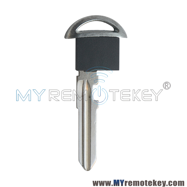 Smart key blade for Mazda