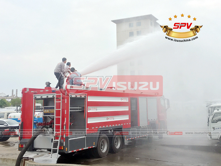 Customizing 8 X 4 Dry-Powder Fire Truck ISUZU from Iszuchina.com