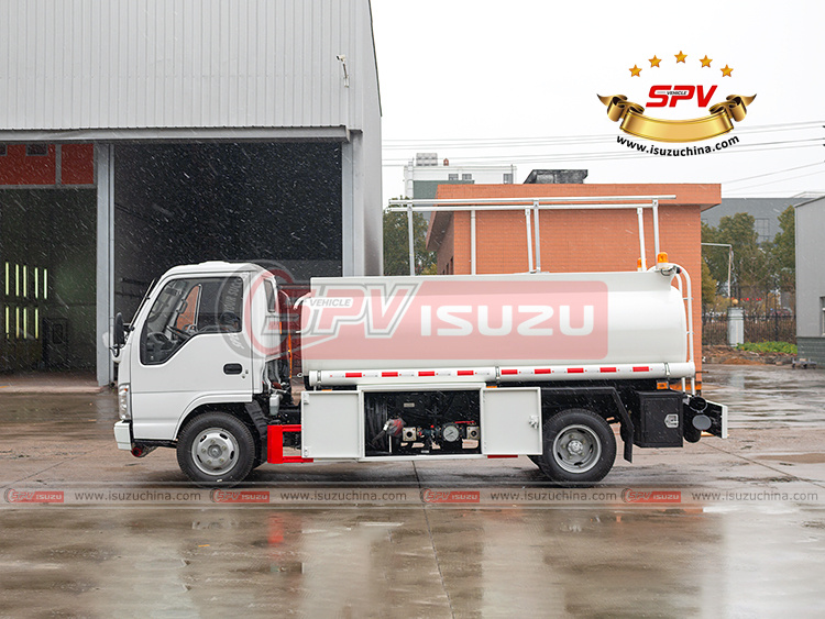 ISUZU Refueling Tank Truck Manufacturer, Quality Warranty Rigid Fuel Truck