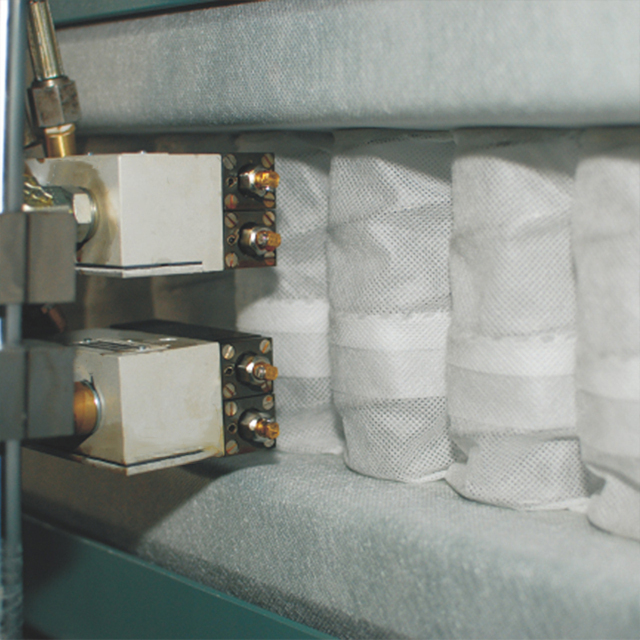 Factory Supply Pocket Spring Assembling Machine price advantage