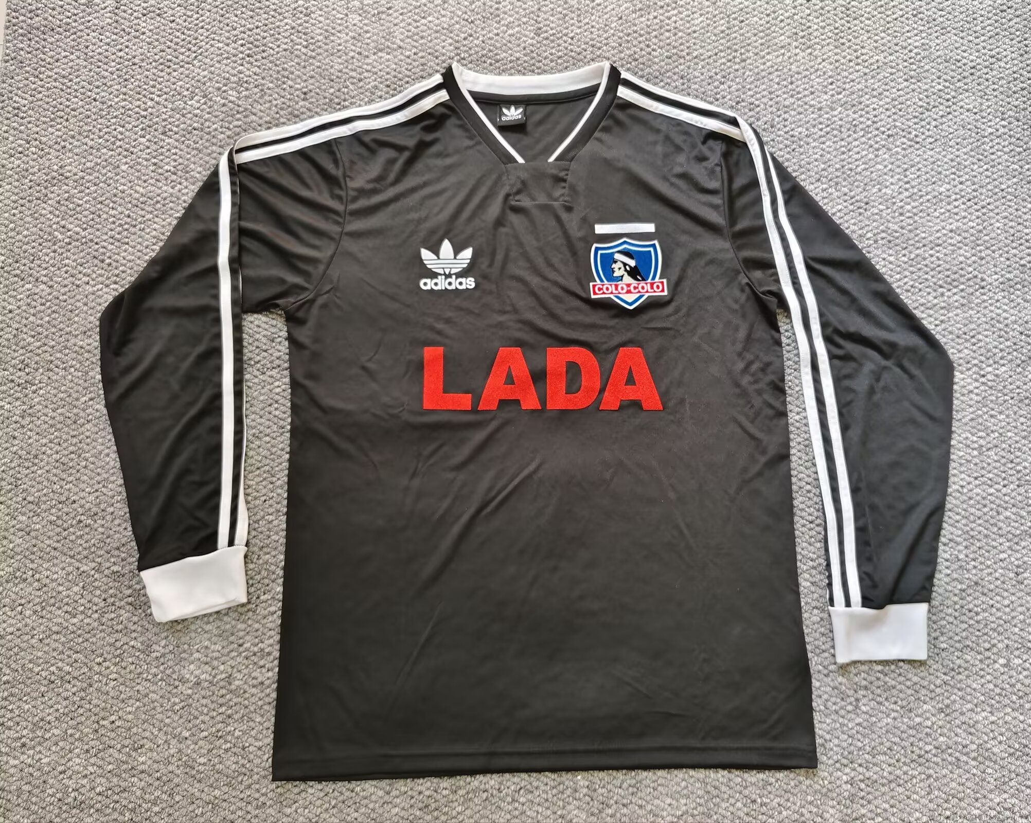 Camiseta Colo Colo 1991, manga larga, color negro