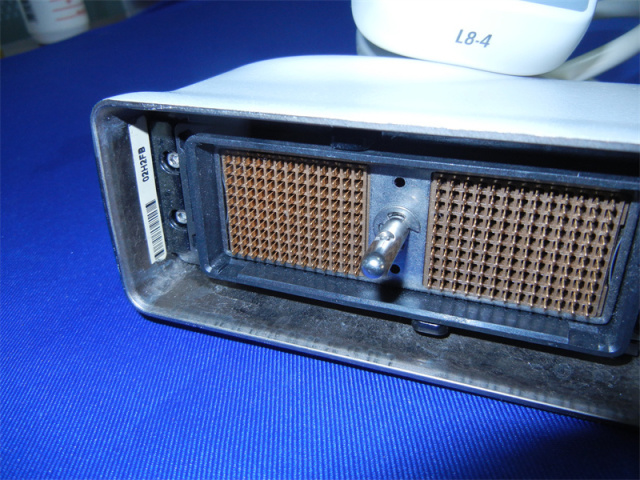 Philips L8-4 Linear Array Ultrasound Transducer/Probe 4.0 MHz. - 8.0 MHz