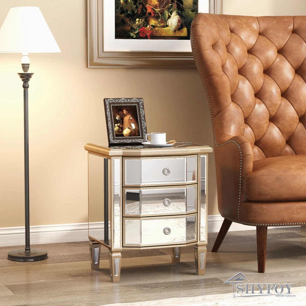 mirrored side drawers