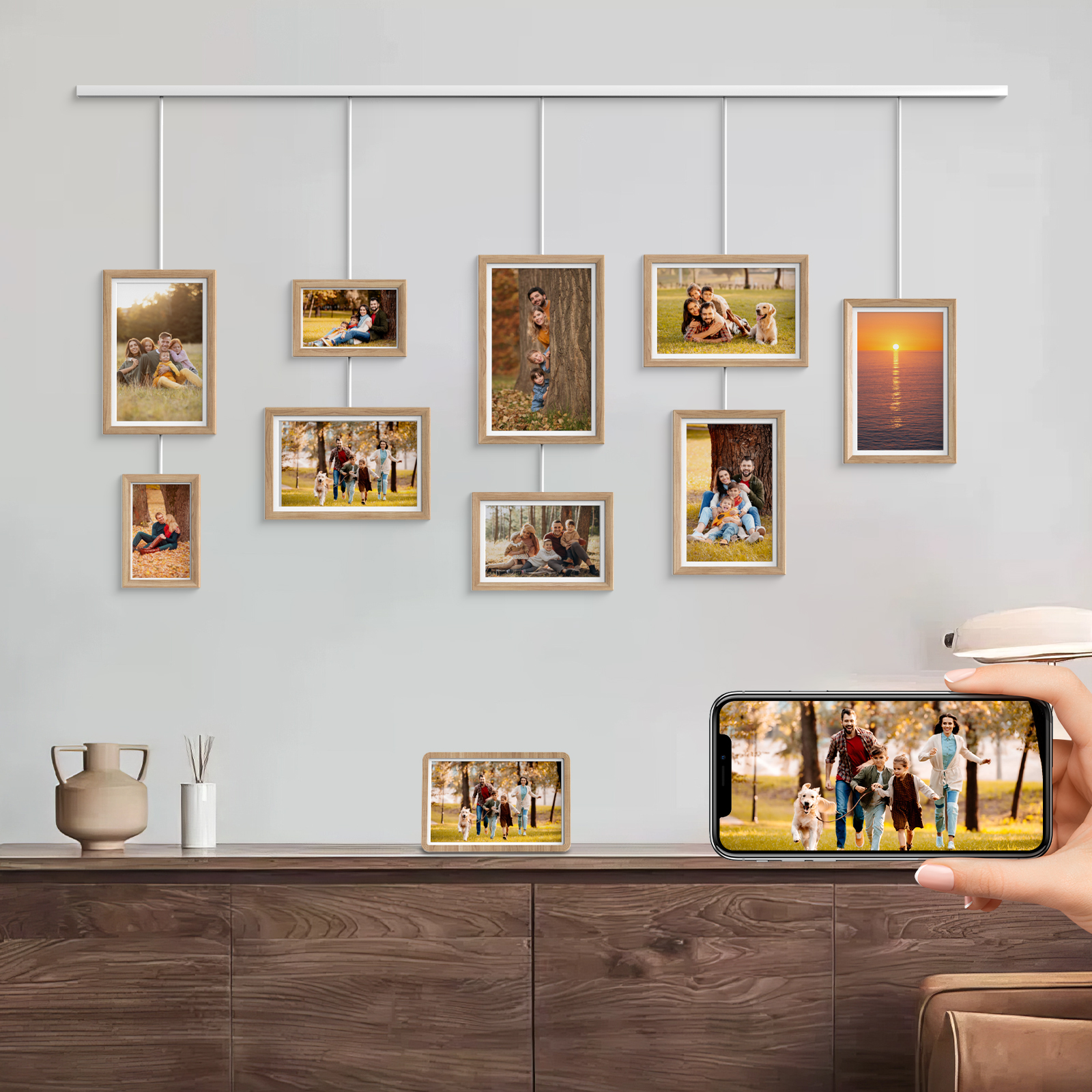 Smart digital photo wall