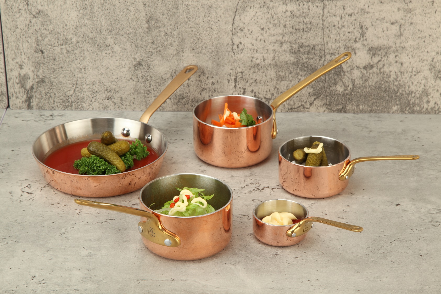 Composite Steel pots and pans