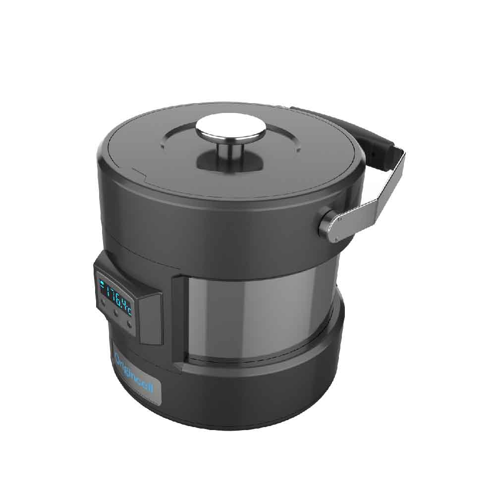The liquid nitrogen transfer tank