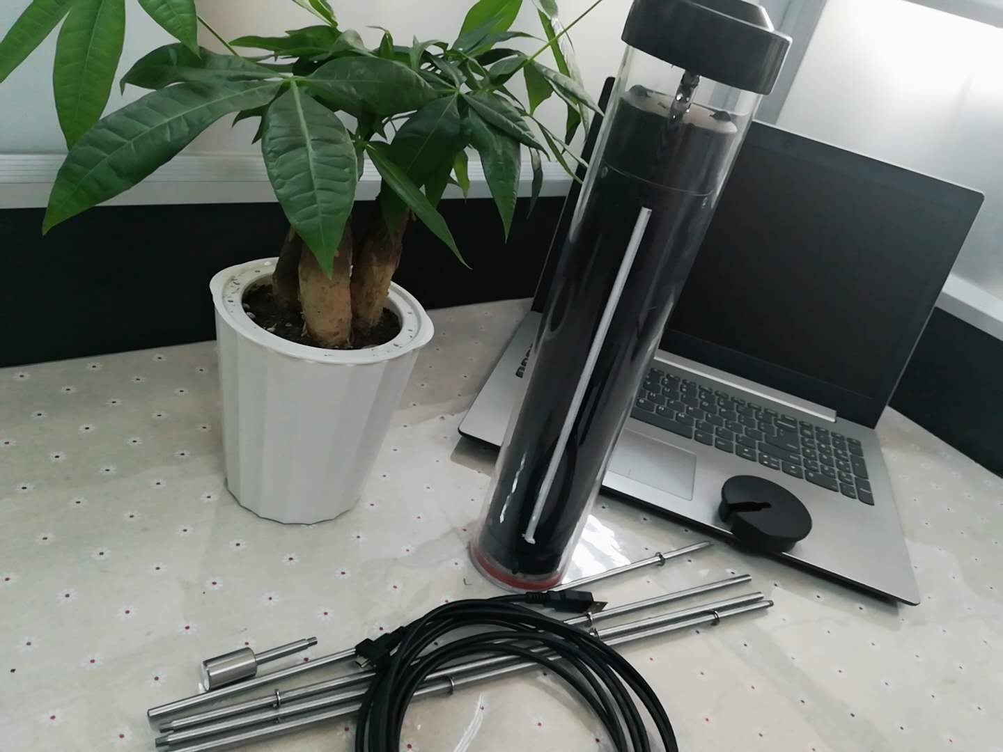 The LK-1500 root growth monitoring system