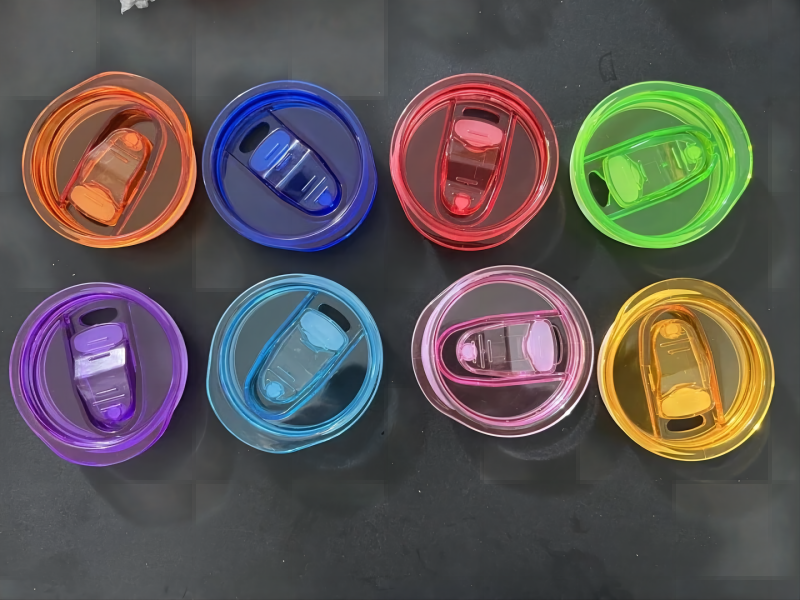 Colored plastic lids for 20OZ tumblers