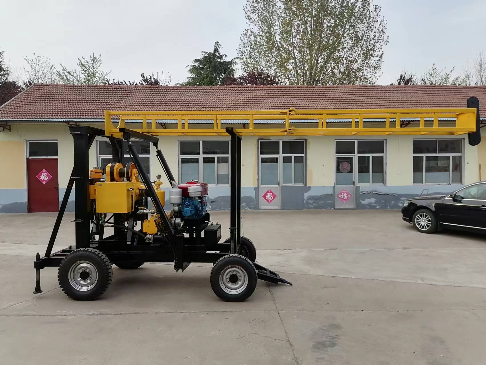 HYDRAULIC DRILL RIG