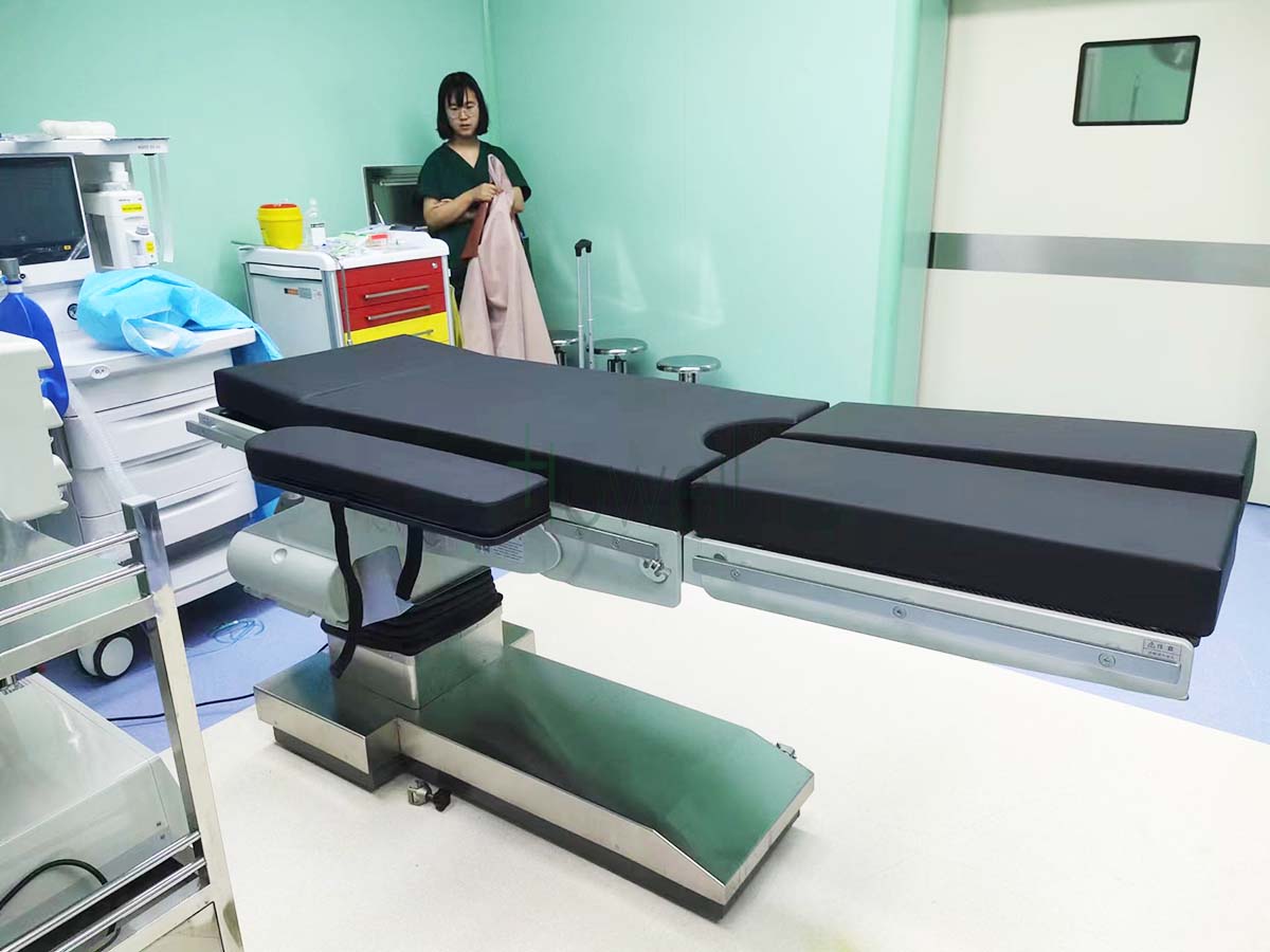 4 Section X-Ray Multiple Position Carbon Fiber Orthopedic Surgery Table ...