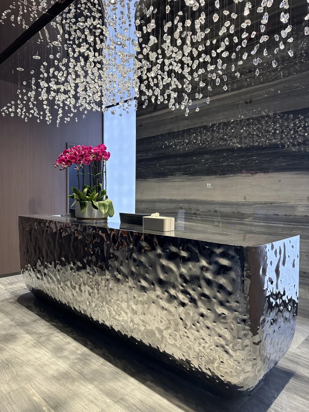 High-end Water Ripple Stainless Steel Bar Counter Reception Table