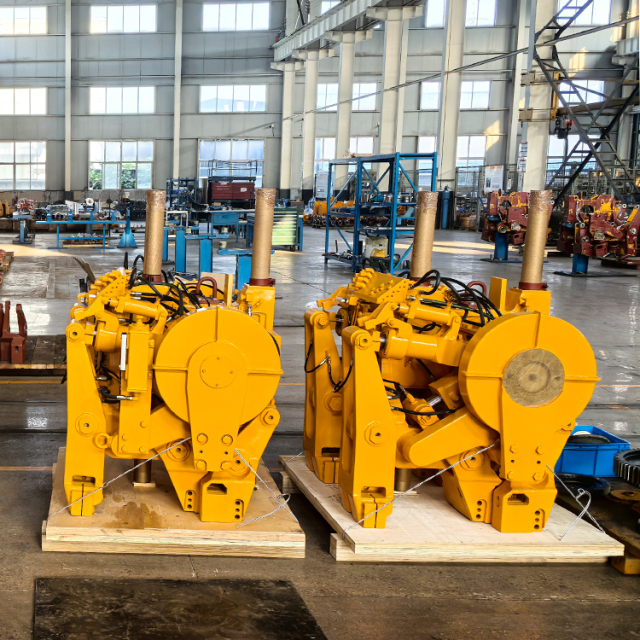 09-3X Dynamic Tamping Unit