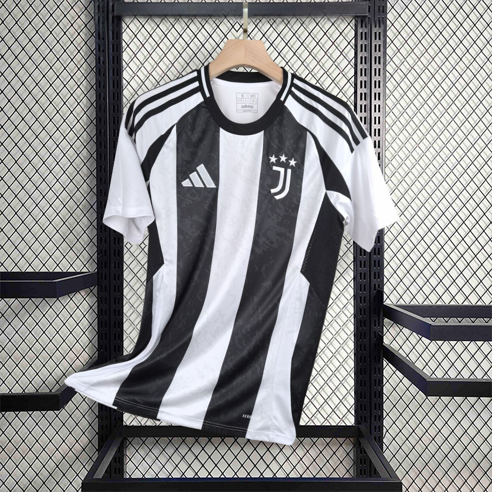 24-25 Juventus Home Soccer Jersey