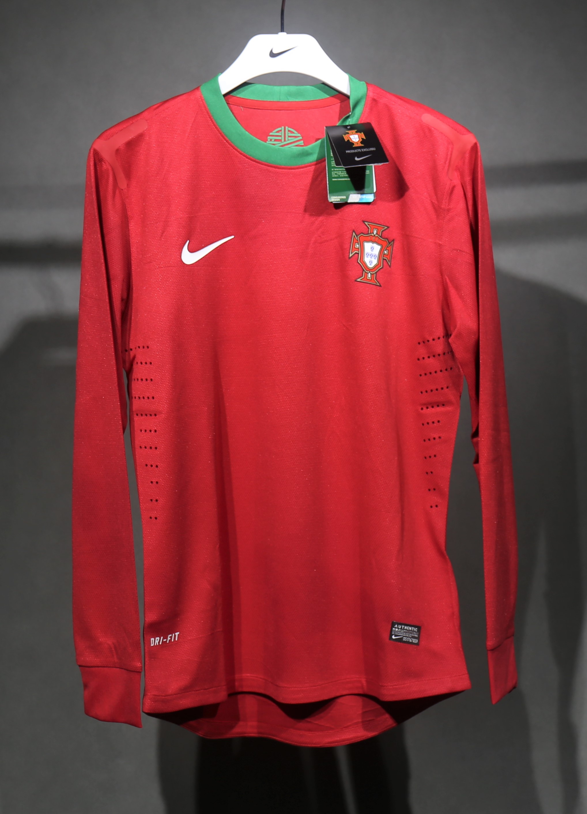2012 Portugal Euro Cup Home Retro Jersey Player Edtion Long Sleeve