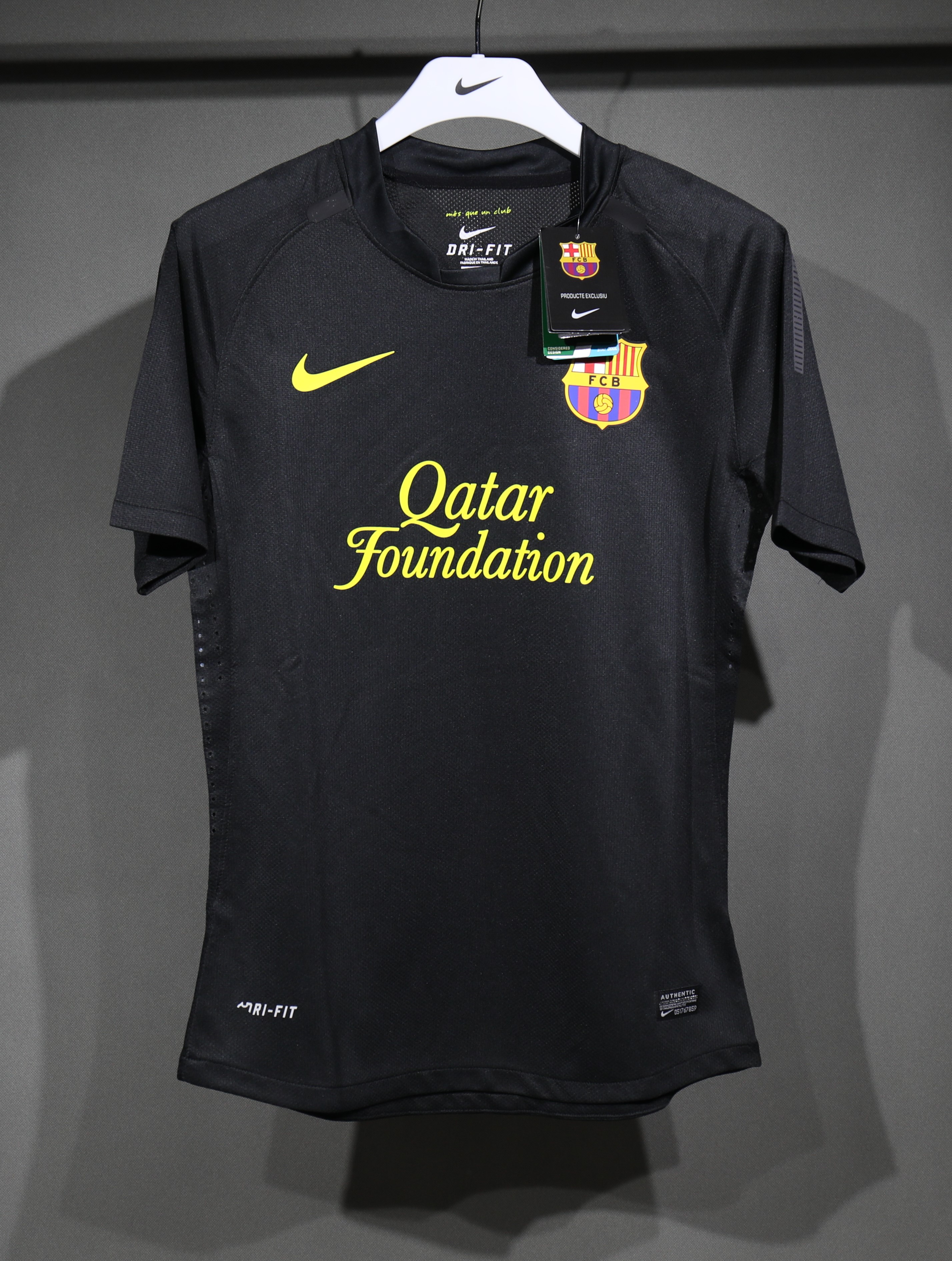 11-12 Barcelona Away Retro Jersey Player Edition