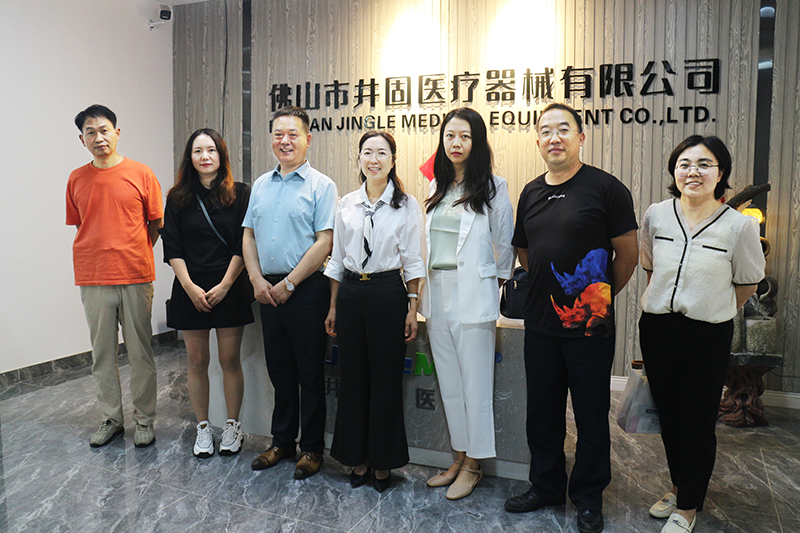 Foshan University Visit Jingle Med
