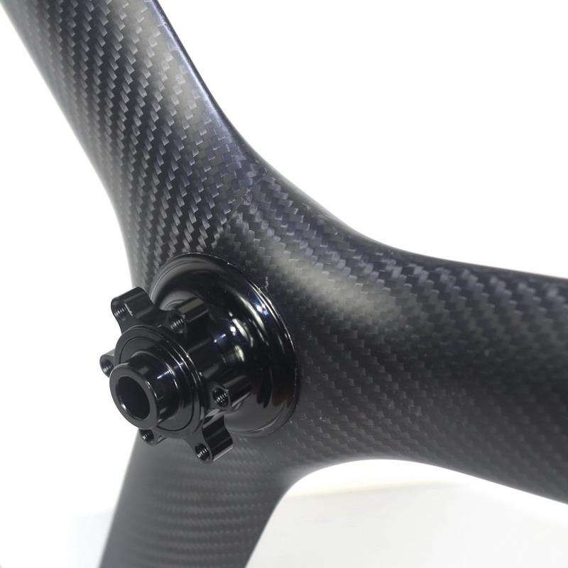 tri spoke carbon wheels disc brake