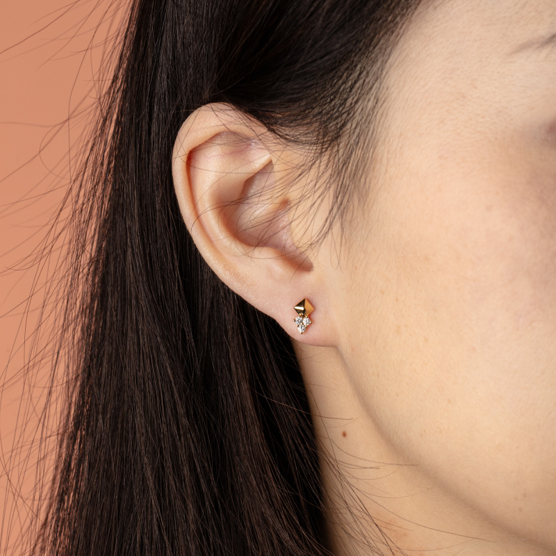 14K Rivet Diamond Stud