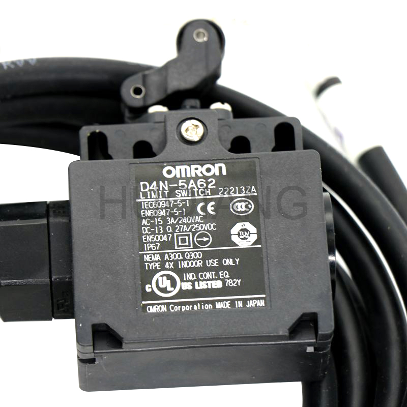 Omron Elevator Shaft Limit Switch YA169B567 D4N-5A62